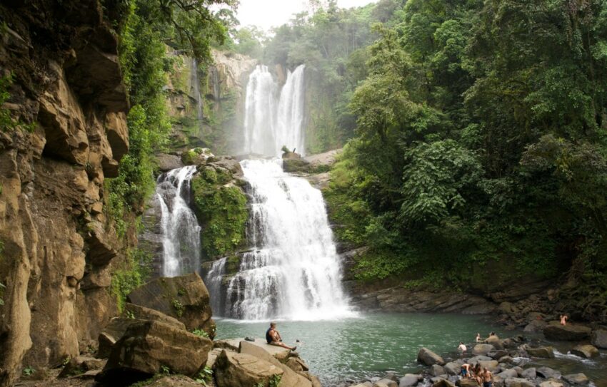 Nauyaca Waterfall Tour - Paddle 9